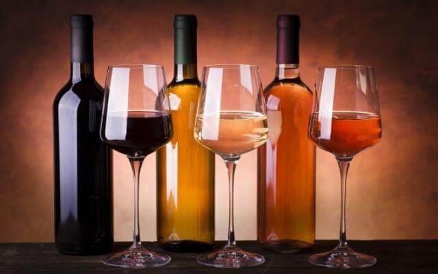 Die 7 verschiedenen Weinarten [+ Die beliebtesten Rebsorten dafür ...